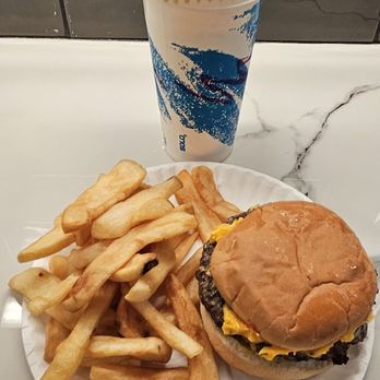 VAL’S BURGERS - Updated October 2024 - 1055 Photos & 2260 Reviews ...