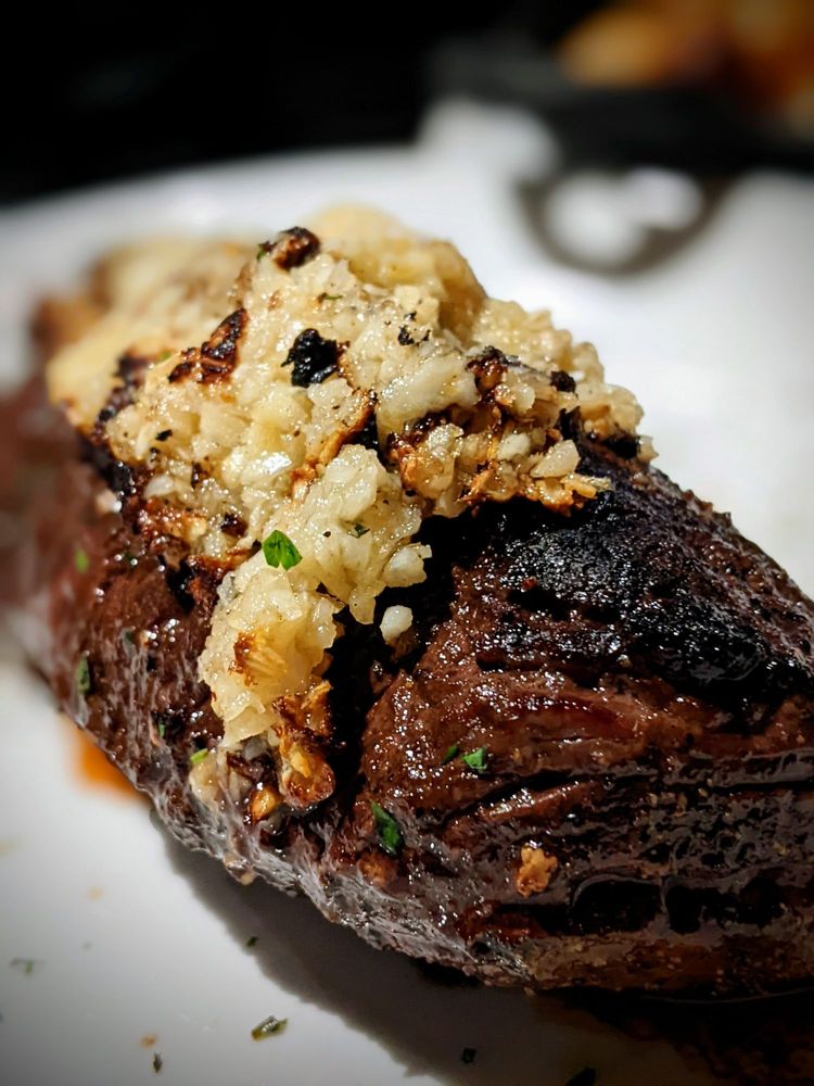 ARROWHEAD GRILL - 779 Photos & 1087 Reviews - 8280 W Union Hills Dr ...