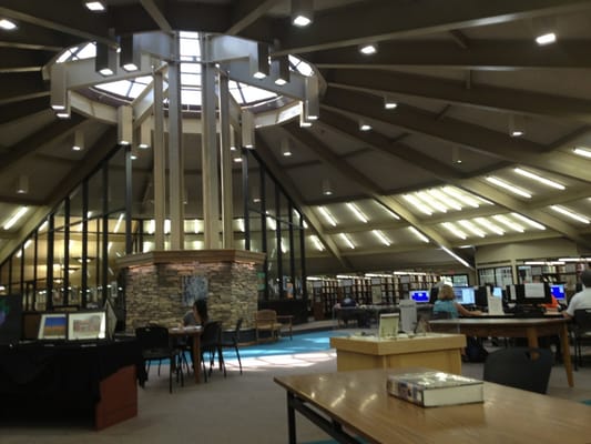 DOWNTOWN ROSEVILLE LIBRARY - Updated December 2025 - 37 Photos & 28 ...