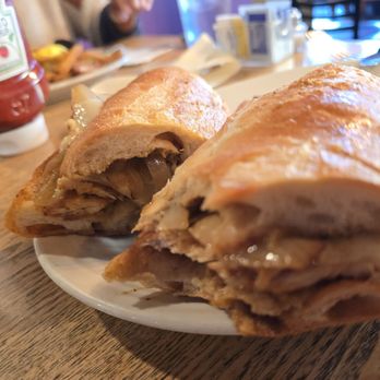 CAFE CREVIER - Updated August 2025 - 134 Photos & 135 Reviews - 25 E ...