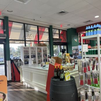 D’AMICO & SONS ITALIAN MARKET & BAKERY - Updated July 2025 - 251 Photos ...