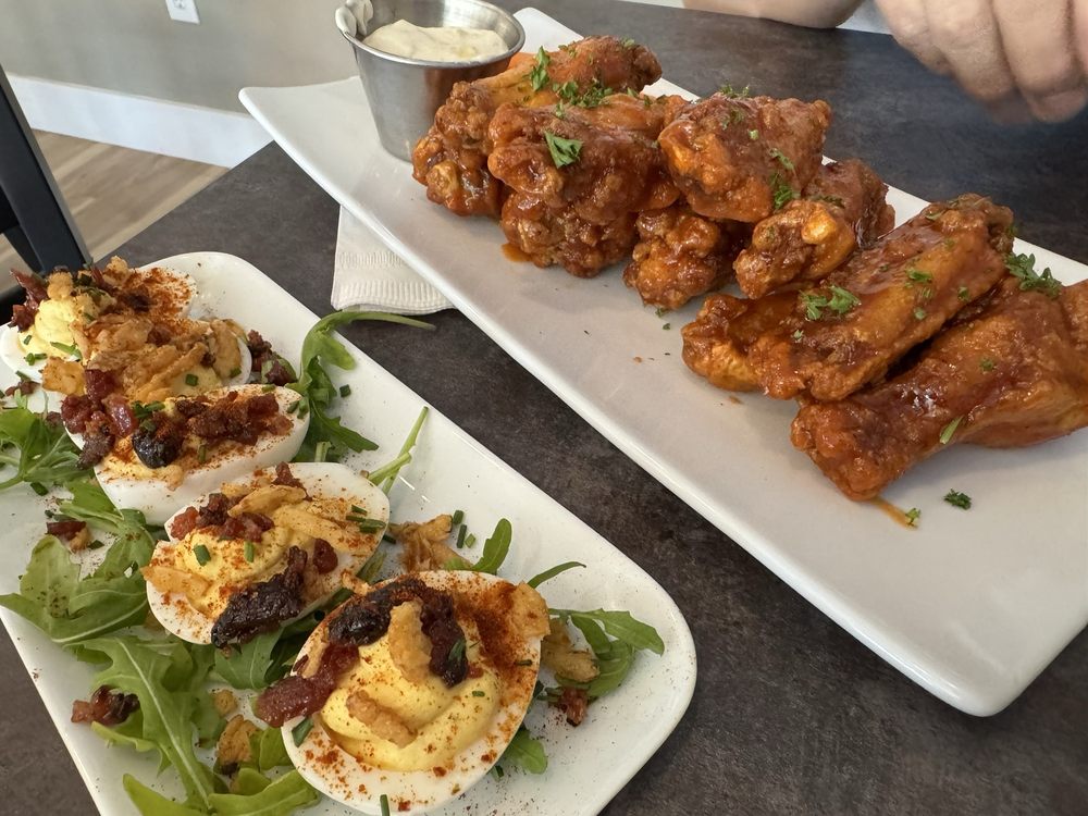 FILLIES ON PHILA - Updated July 2025 - 39 Phila St, Saratoga Springs ...