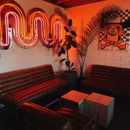 WINDOW COFFEE BAR - Updated May 2025 - 593 Photos & 475 Reviews - 903 W ...