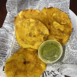 AY PAPA QUE RICO - 94 Photos & 162 Reviews - Cuban - 8204 Sunland Blvd ...