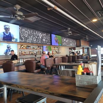 302 SOCIAL - Updated December 2025 - 91 Photos & 73 Reviews - 70 ...