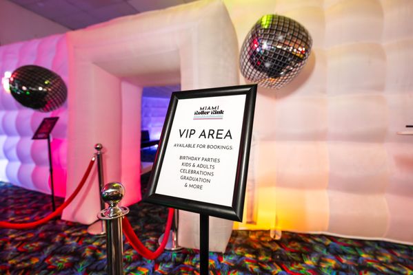 MIAMI ROLLER RINK - Updated December 2025 - 51 Photos & 67 Reviews ...