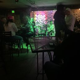 HIGHTOPPS BACKSTAGE GRILLE - Updated July 2025 - 219 Photos & 344 ...