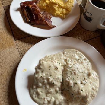 CAMP 18 RESTAURANT - Updated March 2025 - 642 Photos & 575 Reviews ...