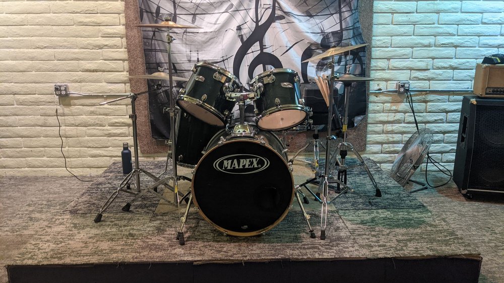 BAND OASIS REHEARSAL STUDIO - 13 Reviews - 1322 W University Dr, Mesa ...