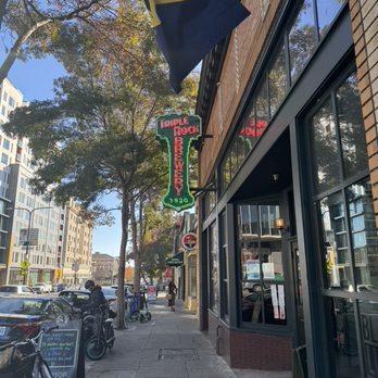 TRIPLE ROCK BREWERY & ALE HOUSE - Updated January 2026 - 791 Photos ...