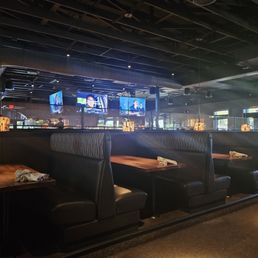 OSWEGO GRILL - Updated December 2025 - 303 Photos & 188 Reviews - 9073 ...