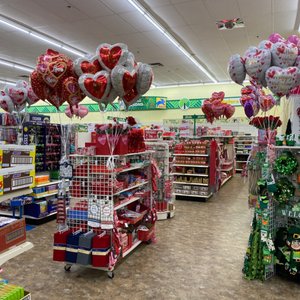 PDX DEALS - Updated December 2025 - 7911 NE 33rd Dr, Portland, Oregon ...