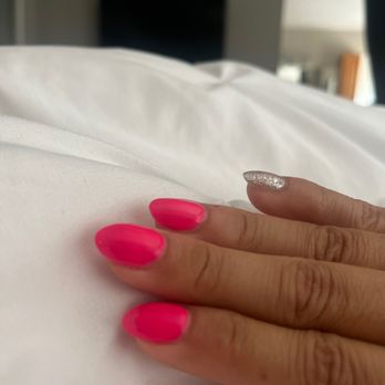 Q NAILS AND SPA - Updated April 2025 - 318 Photos & 423 Reviews - 3410 ...