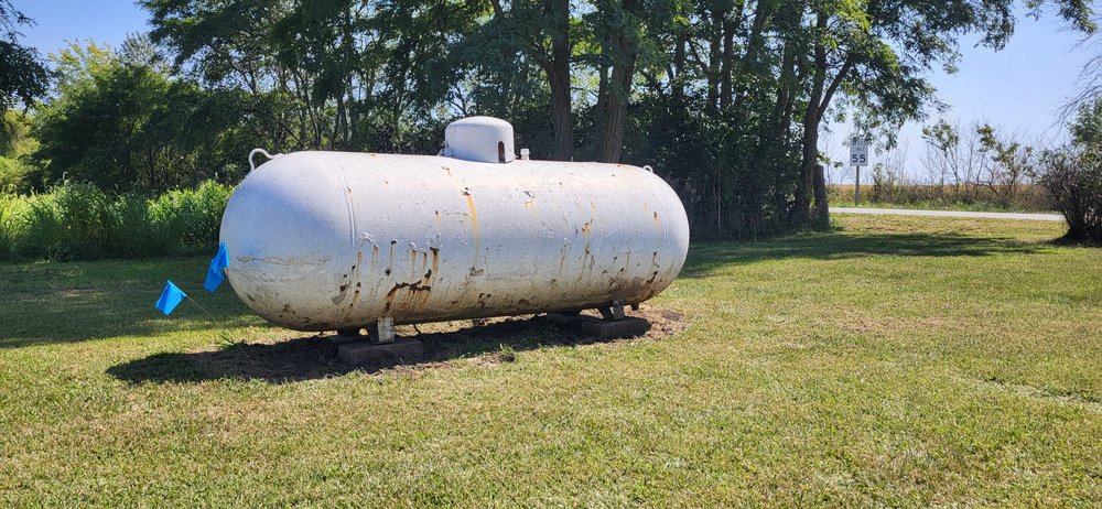 EVANS OIL & GAS - Updated July 2025 - 402 N Pennsylvania Ave, Lawson ...