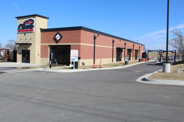 CLUB CAR WASH - Updated December 2025 - 17 Photos - 2524 SE California ...