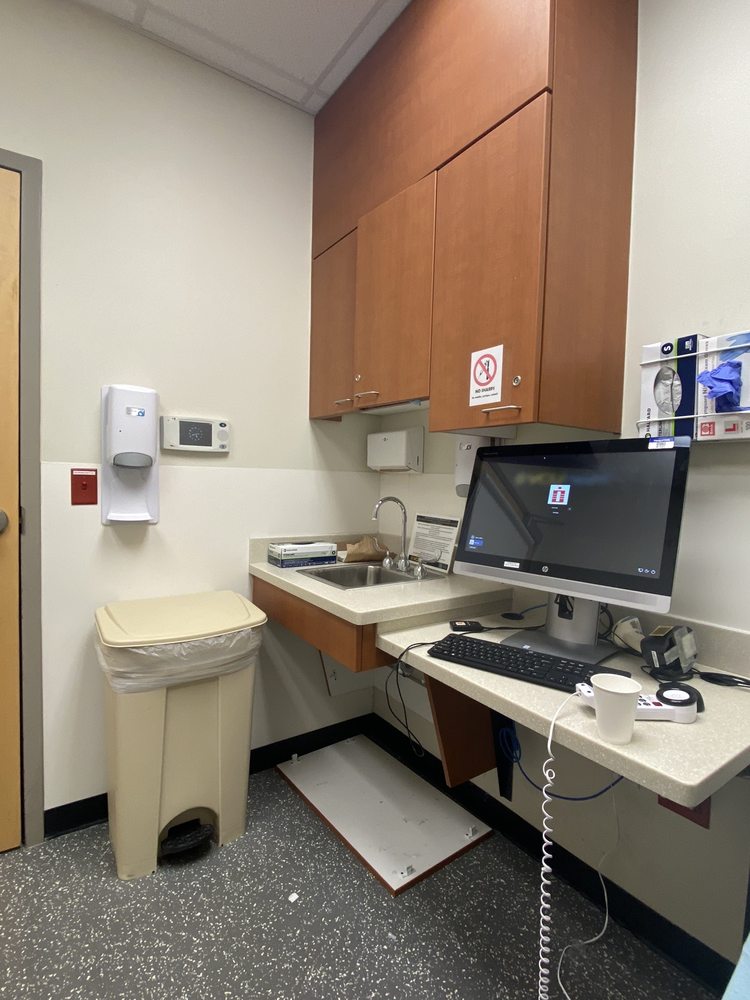 VCU HEALTH - Updated October 2025 - 18 Photos - 1213 E Clay St ...