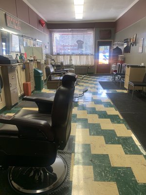 MANCHESTER BARBER SHOP - Updated December 2025 - 14 Reviews - 1099 Main ...