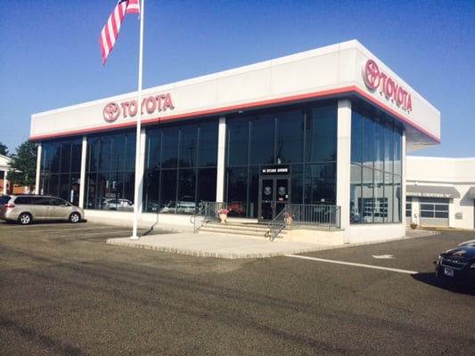 PARKWAY TOYOTA - 26 Photos & 138 Reviews - 50 Sylvan Ave 9W, Englewood ...