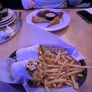 THE CATTY CORNER - Updated April 2025 - 394 N Broad St, Nazareth ...