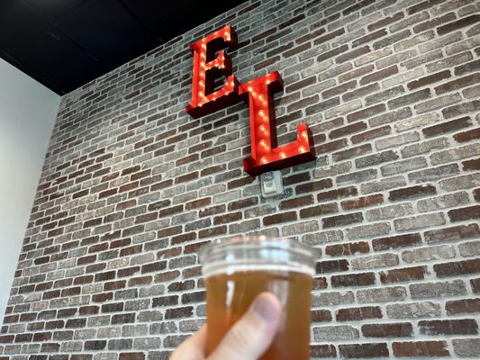 ELLIE LOU’S BREWS AND BBQ - Updated July 2024 - 55 Photos & 47 Reviews ...