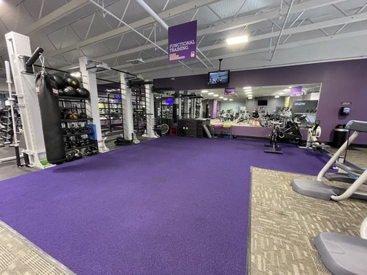 ANYTIME FITNESS - Updated May 2025 - 33 Photos & 211 Reviews - 630 N ...