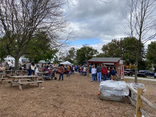 HIGHLAND ORCHARDS - Updated October 2025 - 103 Photos & 76 Reviews ...