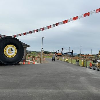 DIG’N ZONE THEME PARK - Updated December 2025 - 41 Photos & 20 Reviews ...