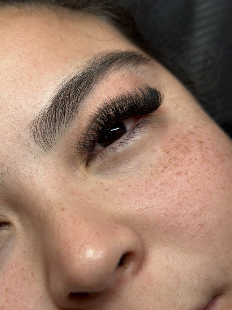 MADRII LASH & BROWS - Updated June 2024 - 13 Photos - 229 S Riverside ...