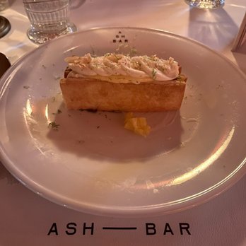 ASH BAR - Updated December 2025 - 111 Photos & 51 Reviews - 2 E Read St ...