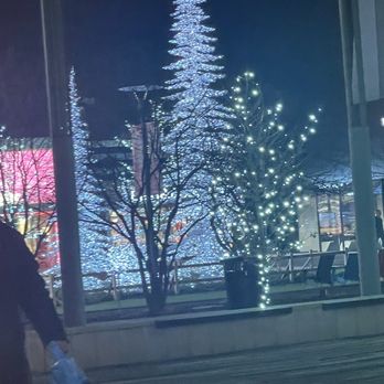 OAKBROOK CENTER - Updated July 2025 - 262 Photos & 18 Reviews - 100 ...