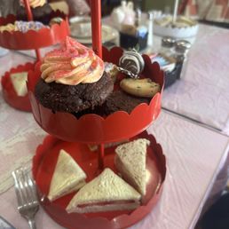 THE PINK DOOR TEA HOUSE - Updated July 2025 - 489 Photos & 139 Reviews ...