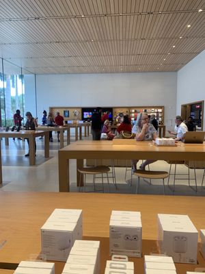 APPLE WATERSIDE SHOPS - Updated December 2025 - 32 Photos & 102 Reviews ...
