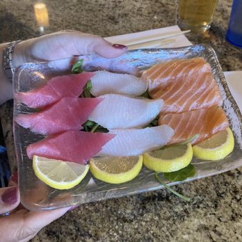 SAKANA SUSHI BAR & JAPANESE RESTAURANT - Updated August 2024 - 458 ...
