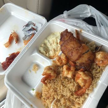 Charlie's seafood store