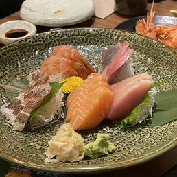 TOZEN SUSHI BAR - Updated June 2025 - 253 Photos & 56 Reviews - 967 ...
