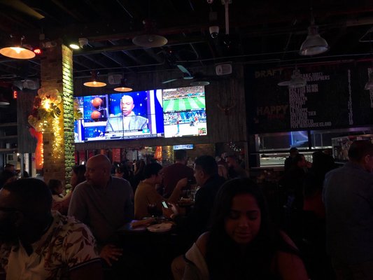 INWOOD BAR AND GRILL - 785 Photos & 566 Reviews - 4892 Broadway, New ...