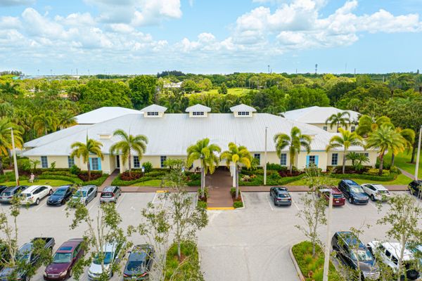 COASTAL DETOX - Updated December 2025 - 27 Photos - 1131 SE Indian St ...