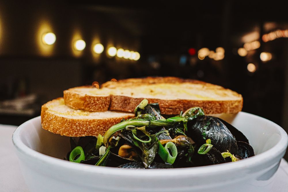 FEW & FAR - Updated May 2025 - 26 Photos & 31 Reviews - 566 High St ...