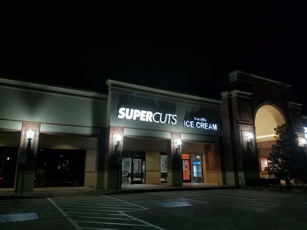 SUPERCUTS - Updated October 2025 - 22 Reviews - 13425 University Blvd ...