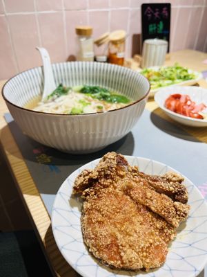 NOODLE LAB - Updated October 2025 - 250 Photos & 55 Reviews - 25-79 ...