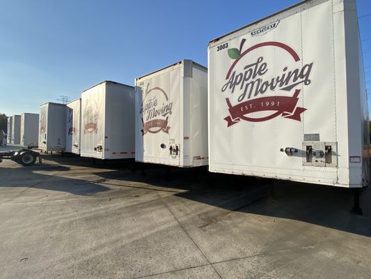 APPLE MOVING - Updated December 2025 - 60 Photos & 151 Reviews - 9807 ...