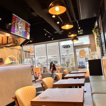 ASEER TIME - Updated December 2025 - 39 Photos - 3470 Platinum Drive, Mississauga, Ontario ...