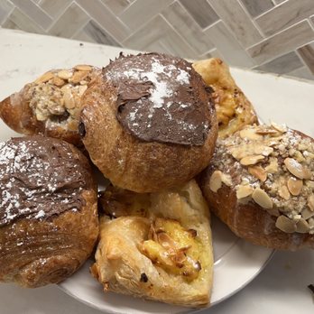 PASTRY LAND - Updated February 2025 - 61 Photos & 41 Reviews - 1545 ...