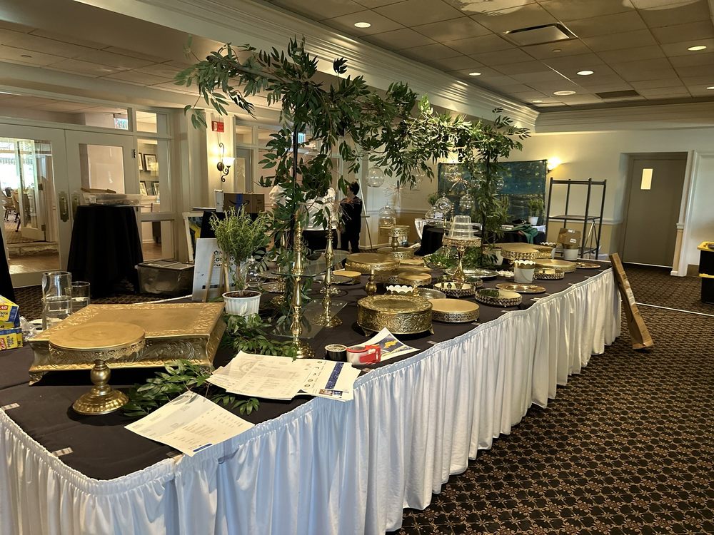 ALL ABOUT RECLAIMED - Updated January 2026 - 22 Photos - 331 S ...