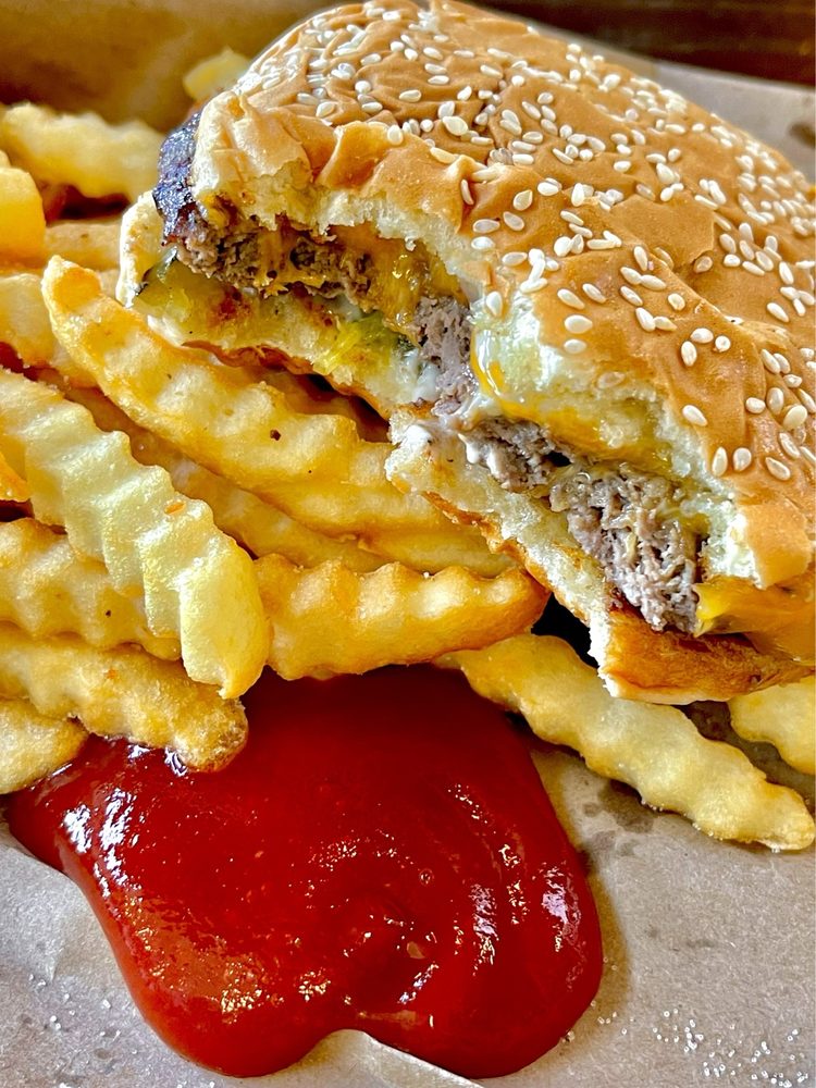 HARBORVIEW MEDICAL CENTER CAFETERIA - Updated December 2025 - 18 Photos ...