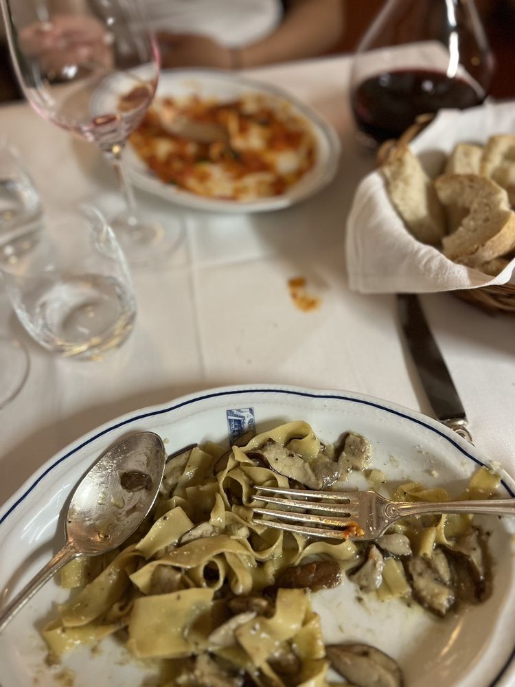 BUCA LAPI - 154 Photos & 63 Reviews - Via del Trebbio 1, Firenze, Italy ...