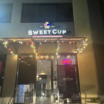 SWEETCUP - Updated July 2024 - 509 Photos & 552 Reviews - 3939 Montrose ...