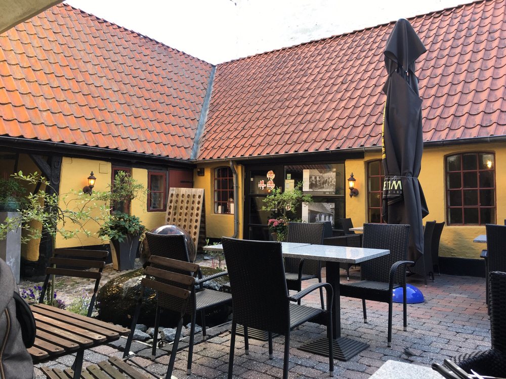 Restaurant Den Gyldne Okse St Sct Peder Stræde 11 Viborg Denmark Restaurants