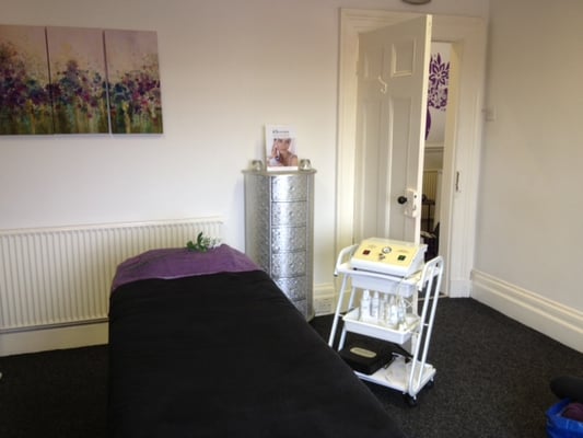 THE BEAUTY ROOM - Updated June 2026 - 12 Photos - 68 Nottingham Road ...