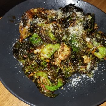 FIFTEEN NINETEEN - Updated December 2025 - 1519 Spring Garden St ...